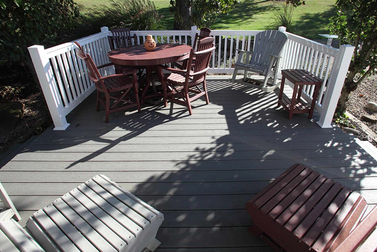 EverGrain Composite Decks - Swiss Valley Fence