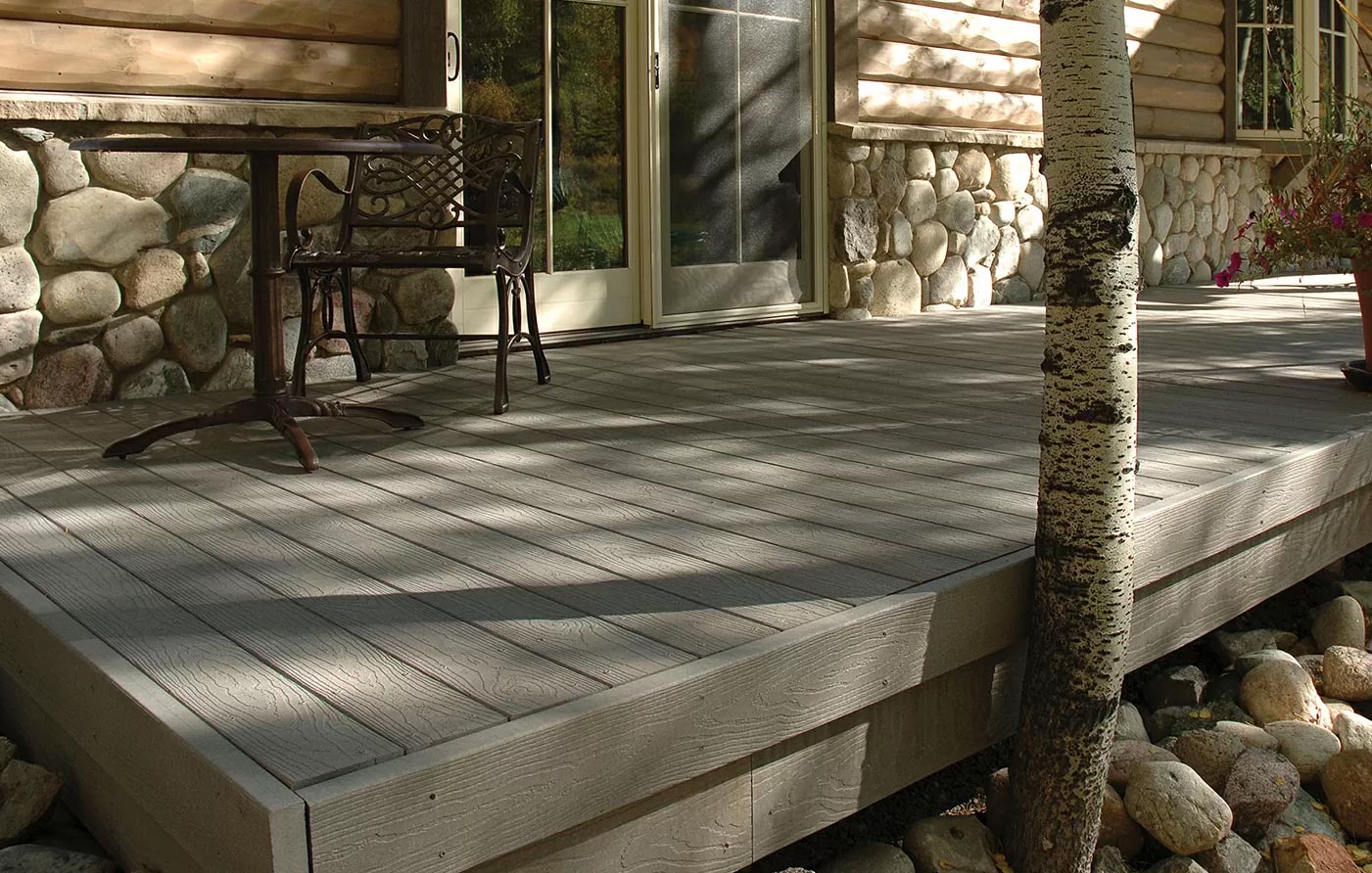 EverGrain Composite Decks - Swiss Valley Fence